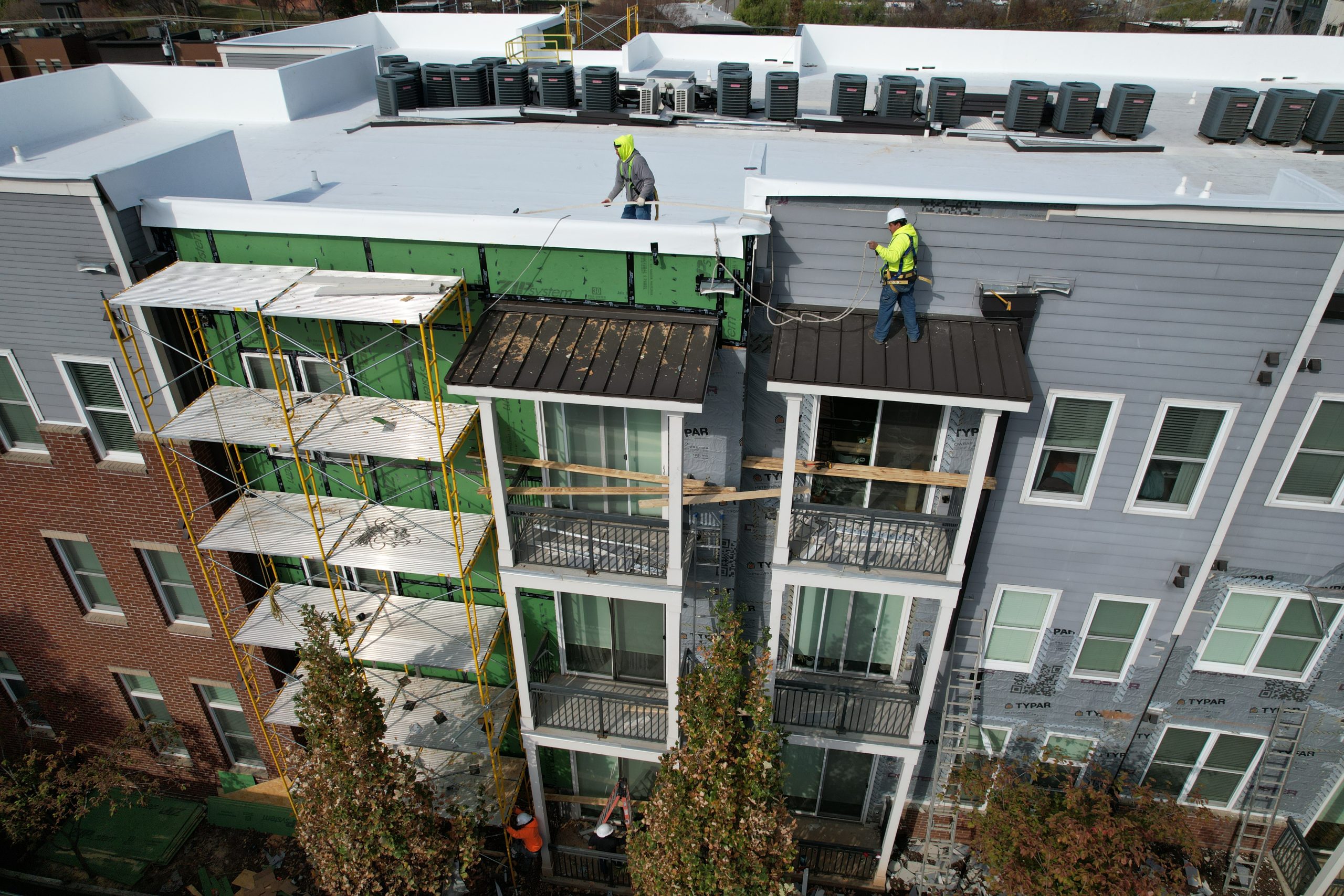 Commercial Construction Gallery | Green Home Installations